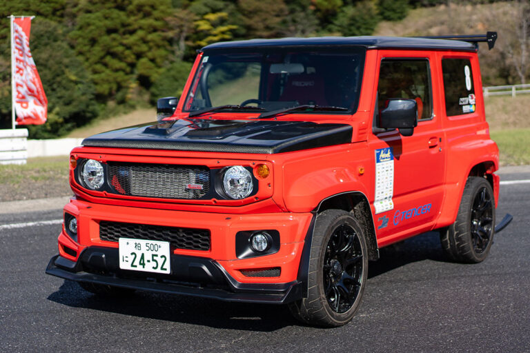 ジムニーJB64W デモカー“シャコタン” | Rainbow Auto