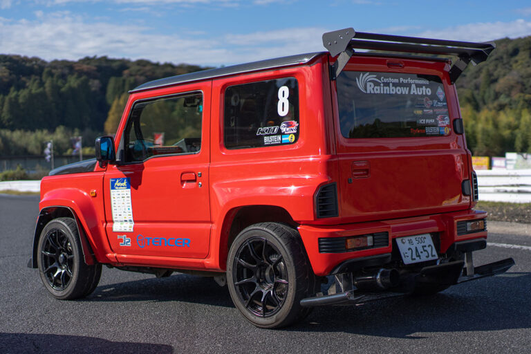 ジムニーJB64W デモカー“シャコタン” | Rainbow Auto